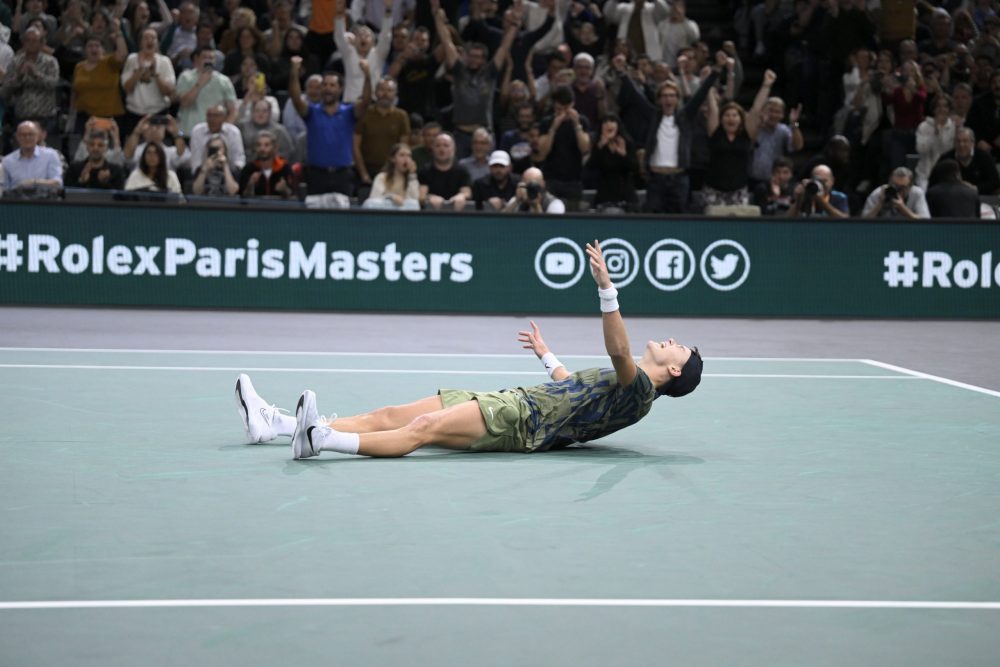 Holger Rune beats Djokovic to win Paris Masters title - iNEWS