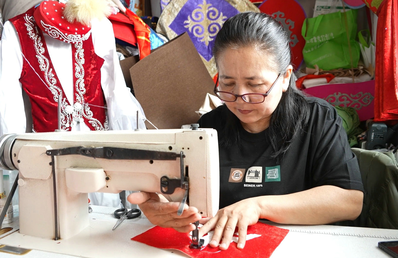 Marzia——Kazakh Embroidery "Shou" Artist - iNEWS