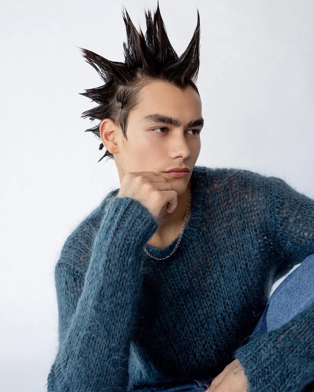 Japanese-American mixed-race male model Shimizu Musashi Takezo Shimizu ...