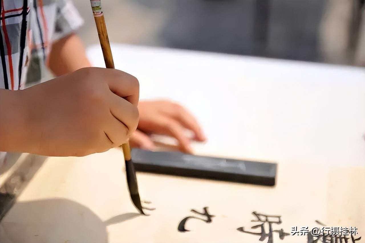 Comparison of seal script, official script, regular script, line script and cursive script - iMedia