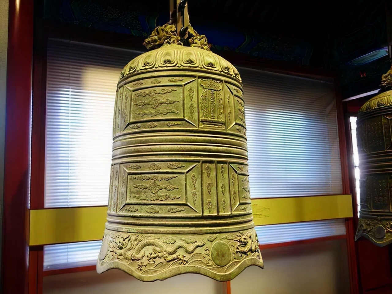 The Yongle Bell has moved three times, not only using roller bars on ...
