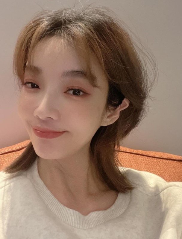 Taiwanese actress!Cai Shuzhen stunned everyone, Li Jiaying's childlike ...