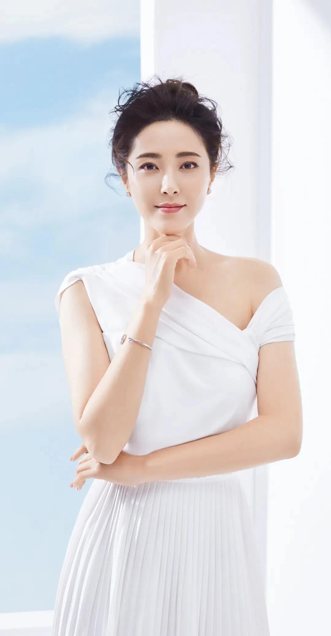 Zeng Li, the number one beauty in Chinese opera - iNEWS