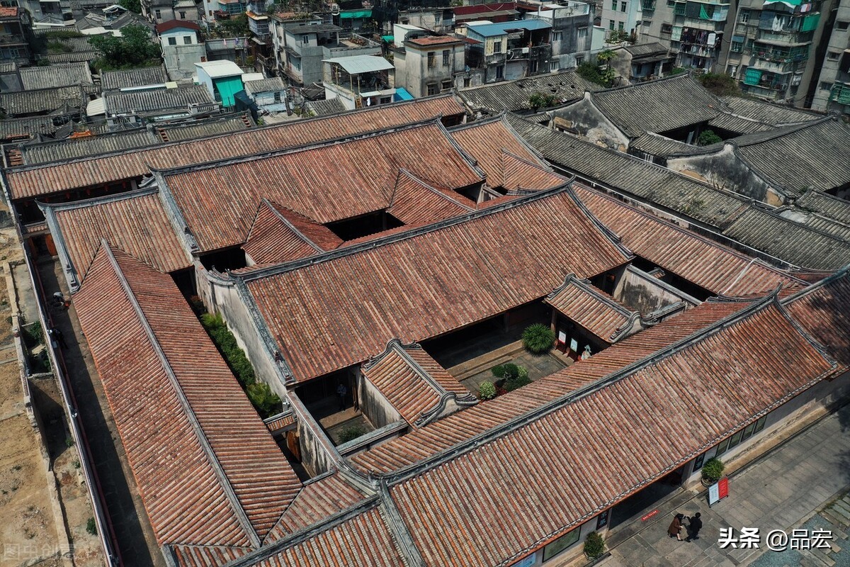The earliest extant mansion-style building with a shelter in Chaoshan ...