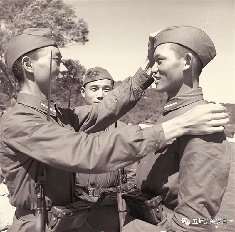 The service cap (boat-shaped cap) with the shortest service life in the ...