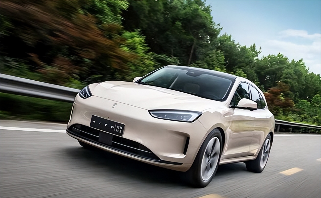 Huawei's first new SUV, equipped with Harmony cockpit, landed at ...