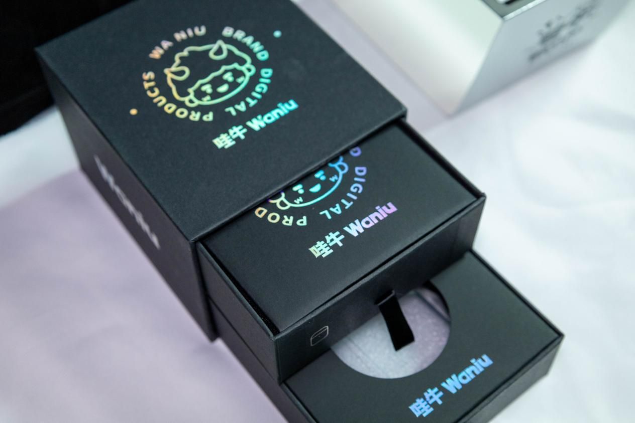 「開箱評測」哇牛W1戰損版：不走尋常路的潮流品牌 - 頭條匯