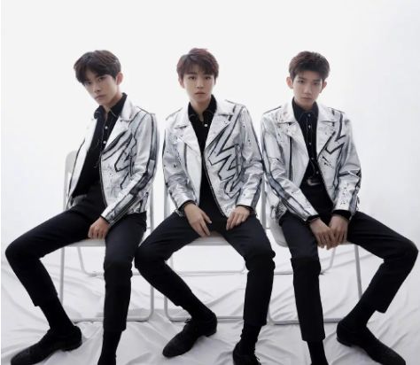 How crazy is the TFBOY 10th anniversary concert? 5000 branches per hour! - iMedia