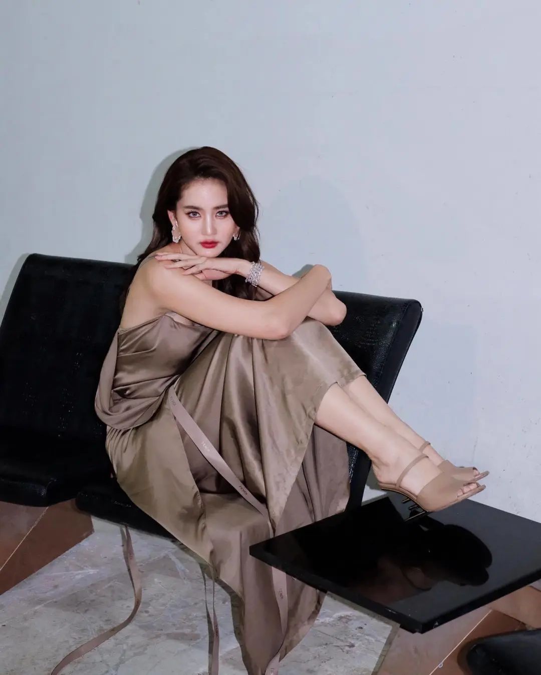 The new generation of Thai actress Melada Susri, sexy and milky! dying ...