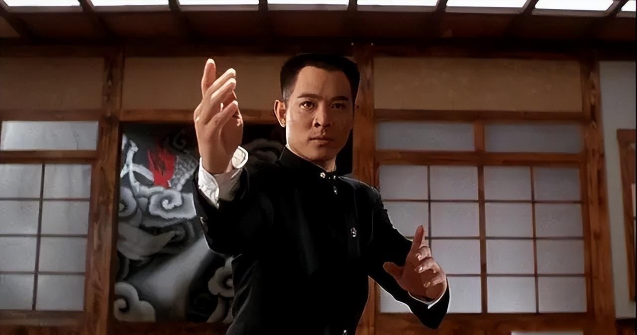 65-year-old Billy Zhou shares body photos! The six-pack abs are very ...