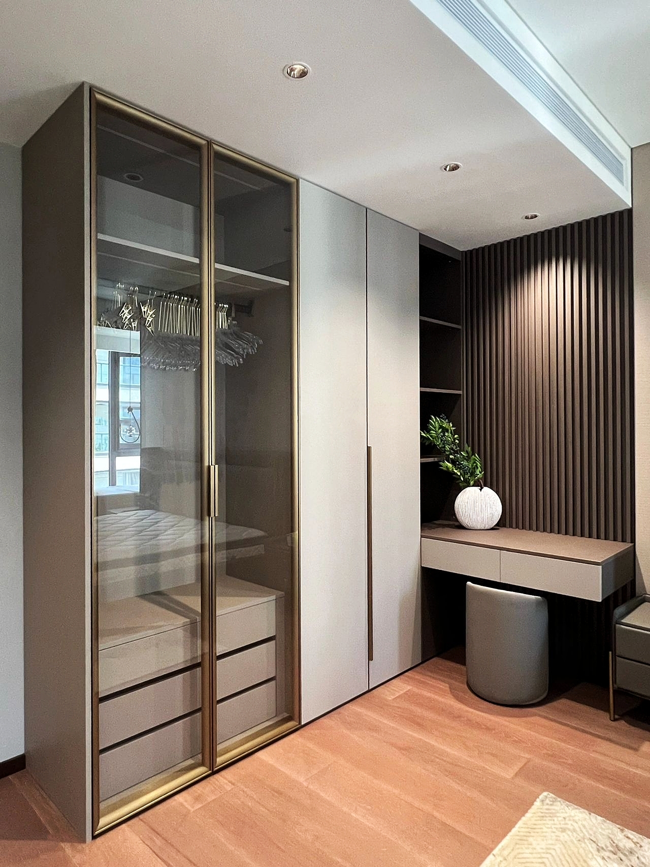 How to Draw a Custom Wardrobe Flowchart (Wardrobe Flowchart Drawing ...