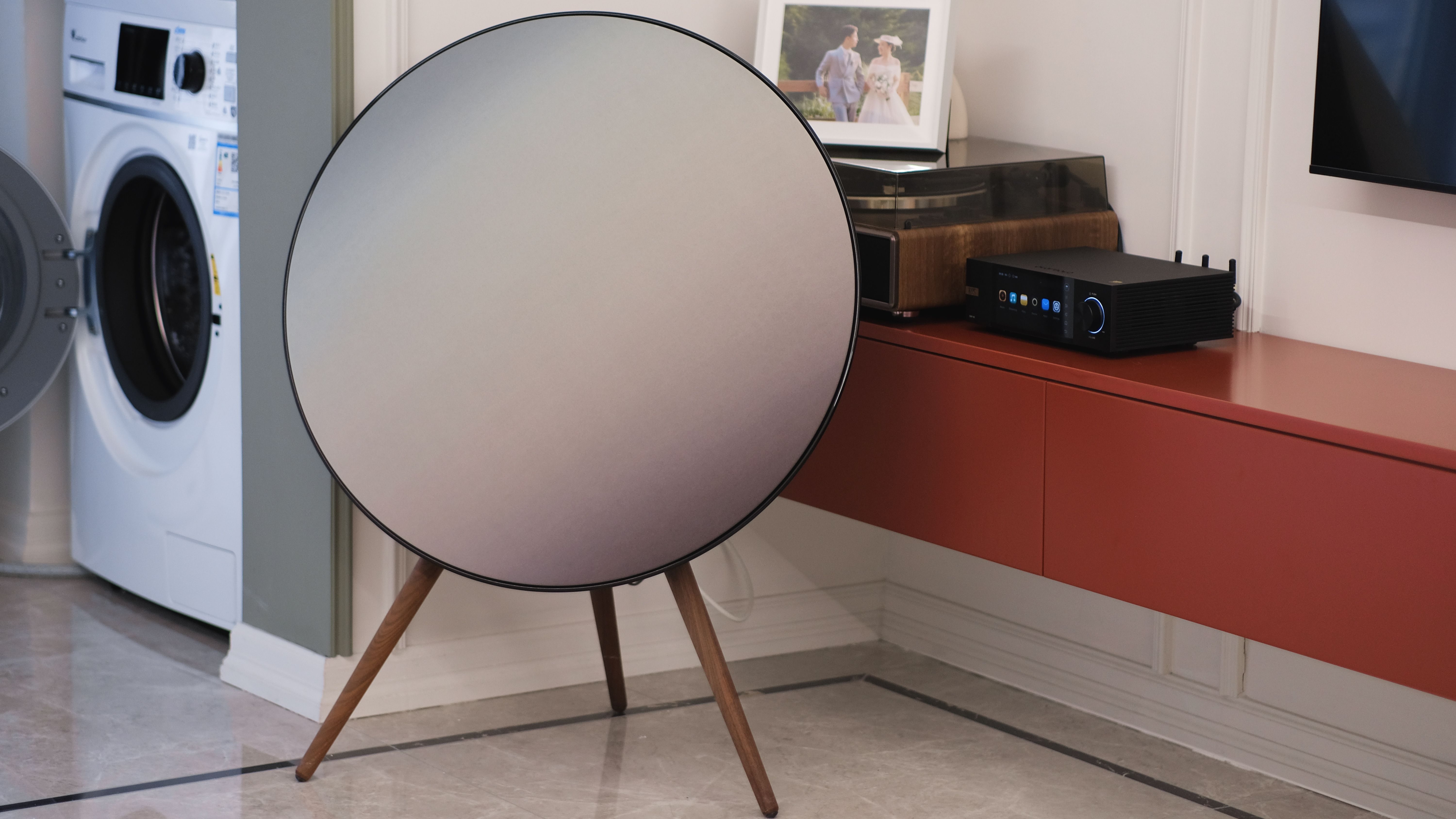 Domestic digital broadcast ceiling - Aisolo's DMP-A6 digital broadcast ...