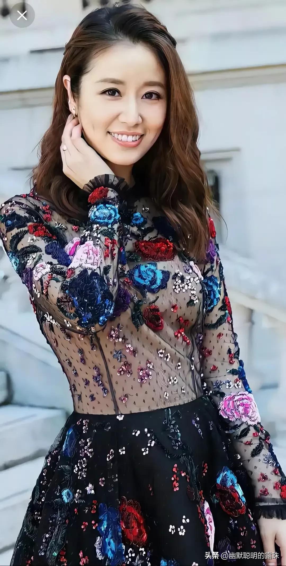 Share pictures - Temperament beauty Ruby Lin - iMedia