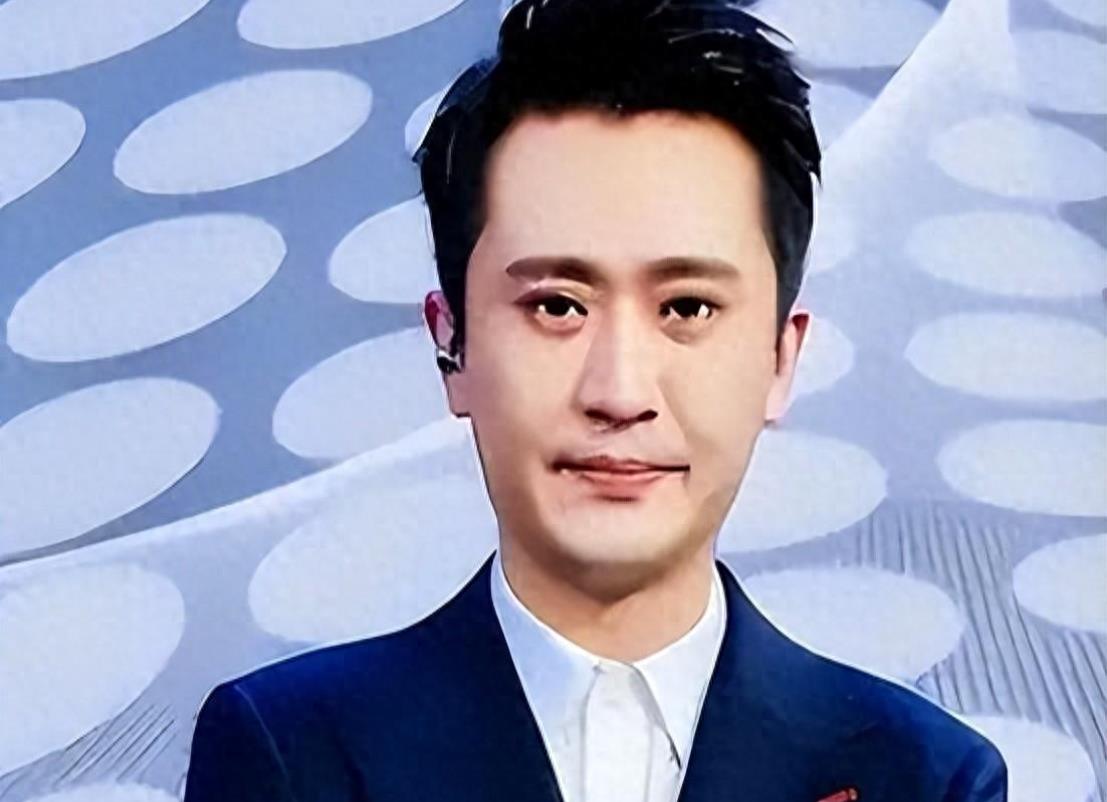 HKT October 30, CCTV host Yang Fan and Lu Yu were defeated, and Long ...