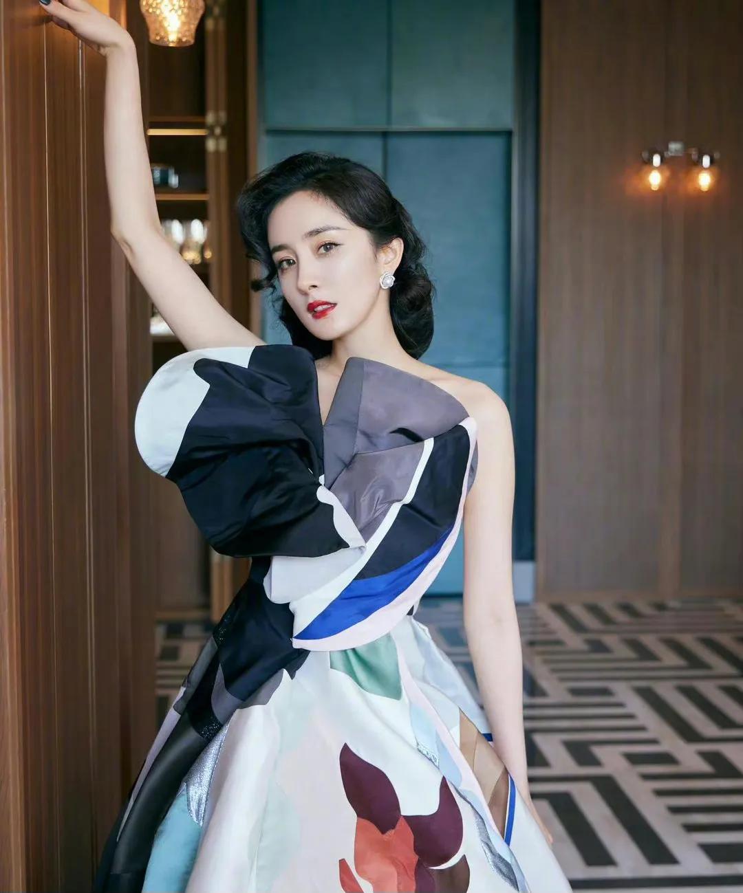Beauty Gallery 247--Yang Mi (23) - iMedia