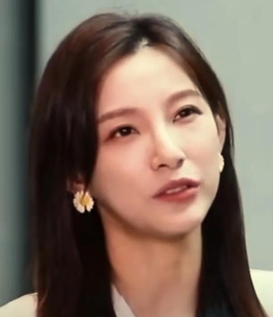 Ma Fanshu, a beauty host of CCTV: the talk on the show sparked heated ...