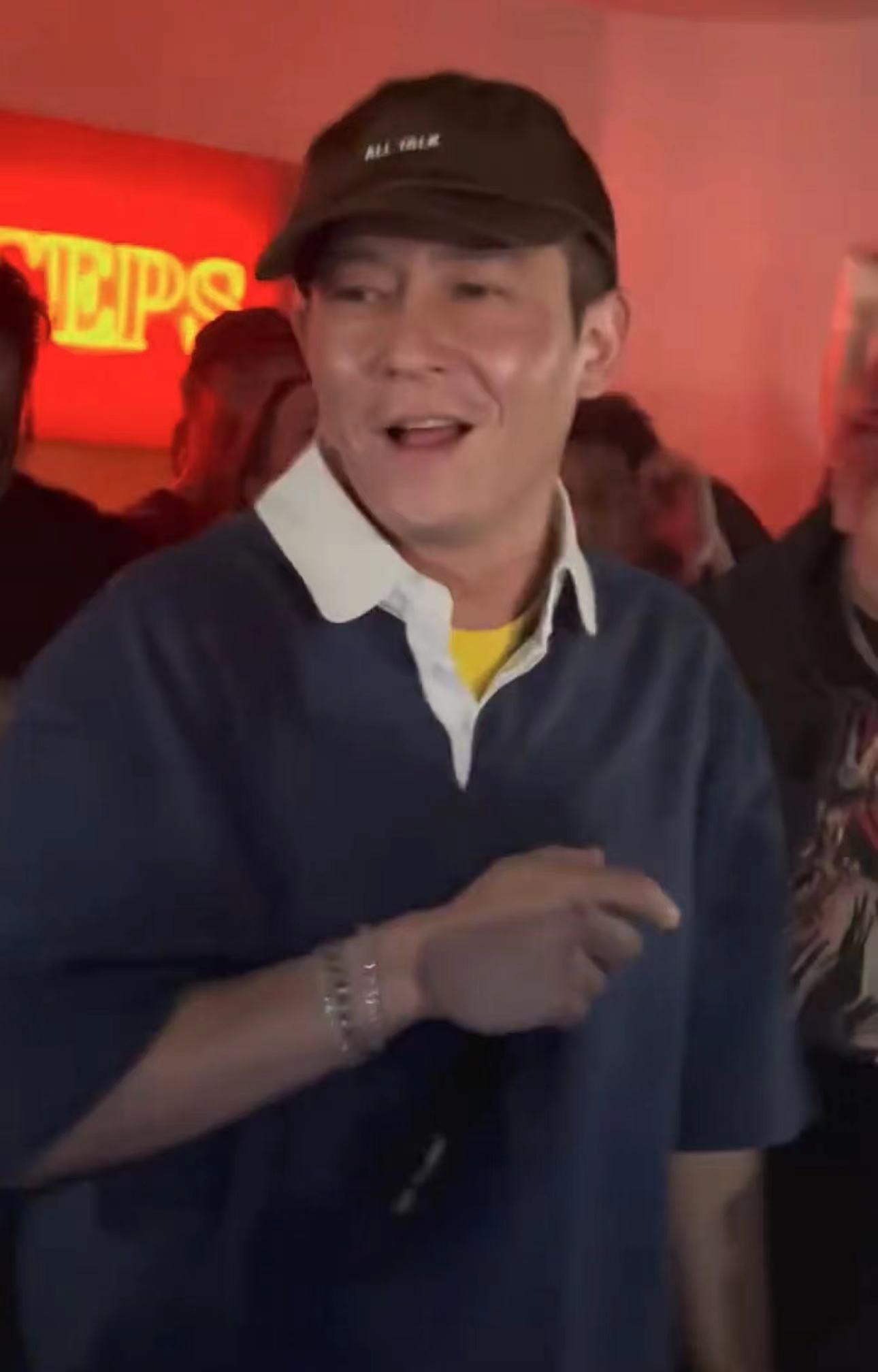 Edison Chen appeared in Shanghai bar! Excited, drinking, dancing ...