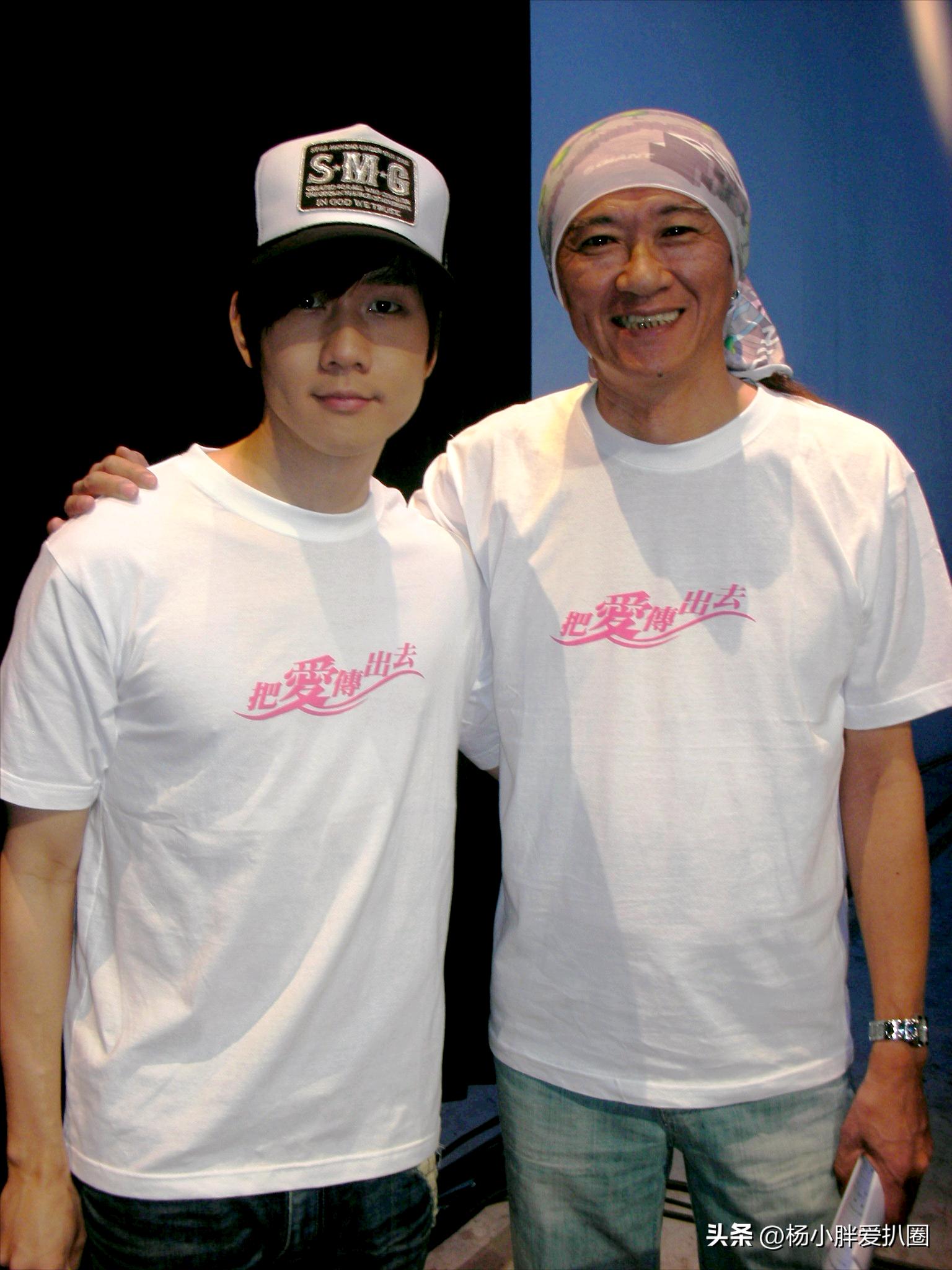 JJ Lin's teacher Lin Qiuli passed away!He vomited blood and was still ...