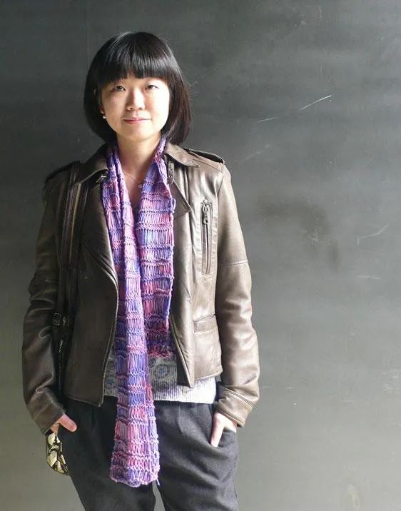 Fusion of Meticulous Heavy Color and Contemporary Ink Painting - iNEWS