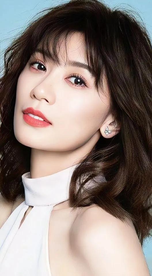 Sweet and charming, sexy and charming Jia Jingwen wallpaper - iNEWS
