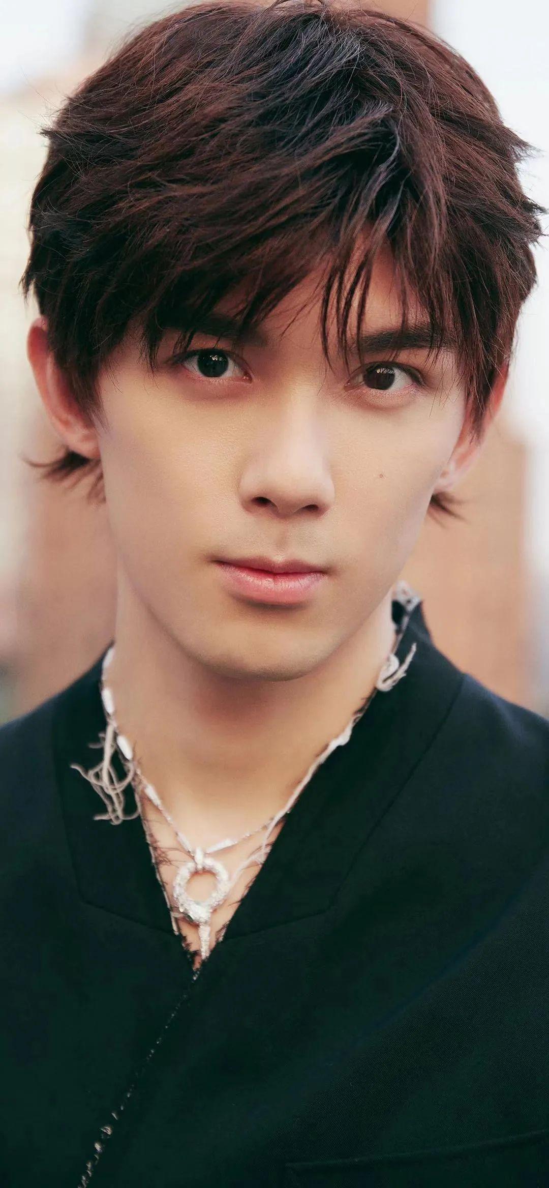 Wu Lei: I grew up watching his dramas since I was a child, and the ...