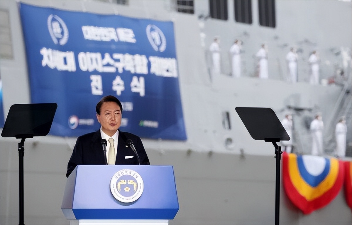 The Jeongjo King of South Korea was launched, and it is known as the ...