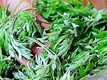 Spring delicacy, fragrant and soft wormwood cake, you will never forget ...