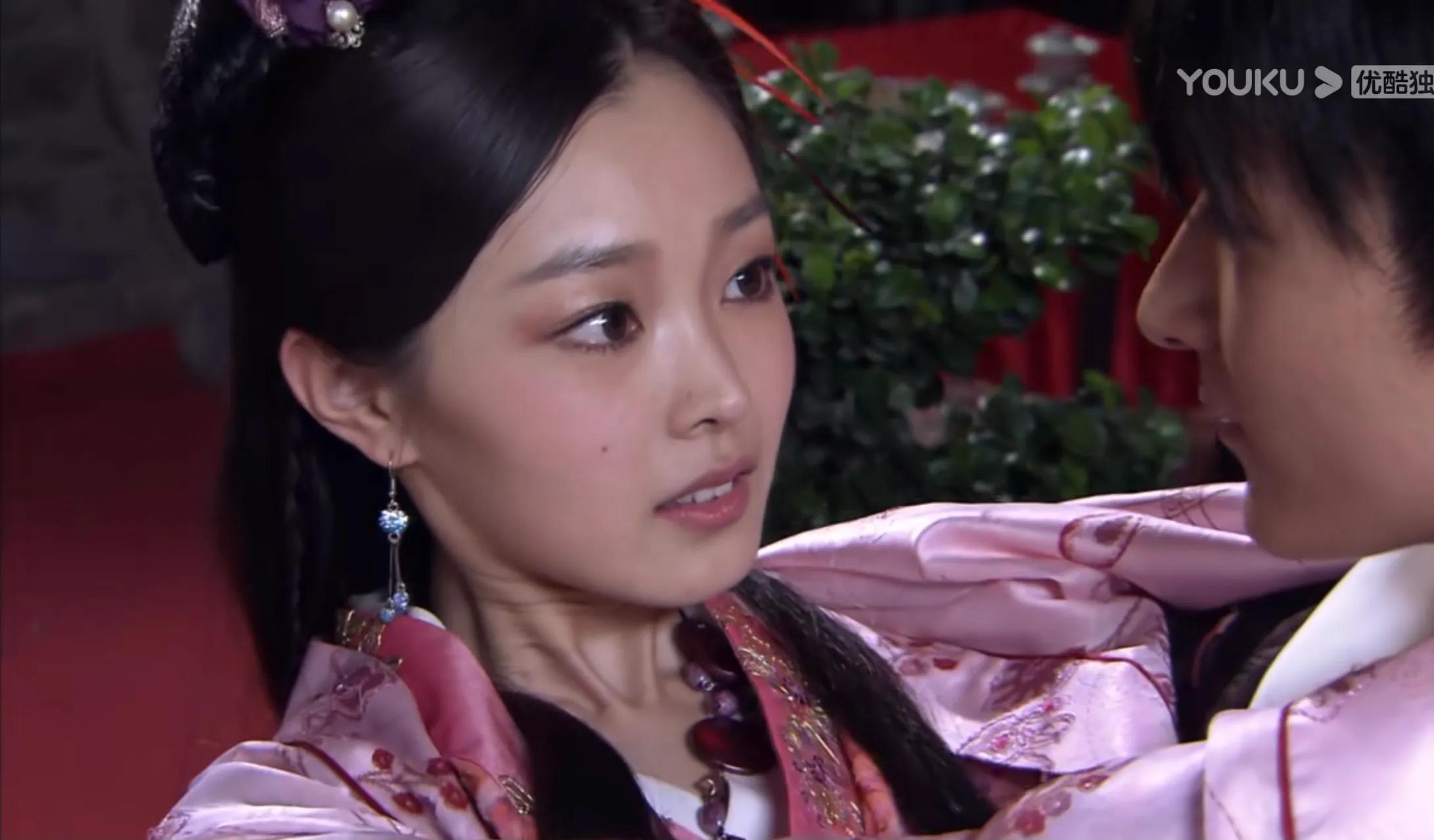 Zhao Liying's acting skills in her works before she became famous were superb, and Song Yi and ...