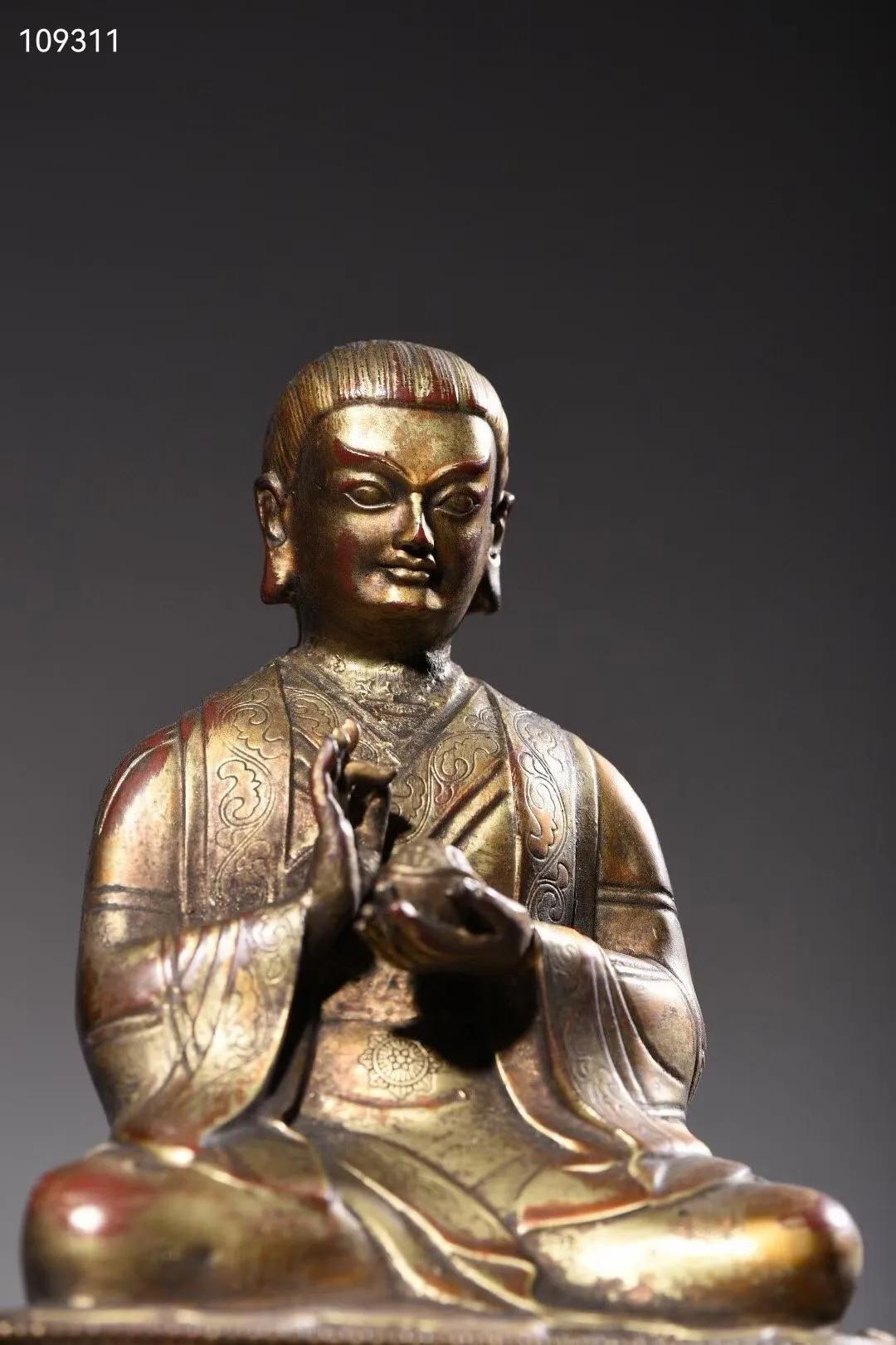 Bronze lacquer master statue - iNEWS
