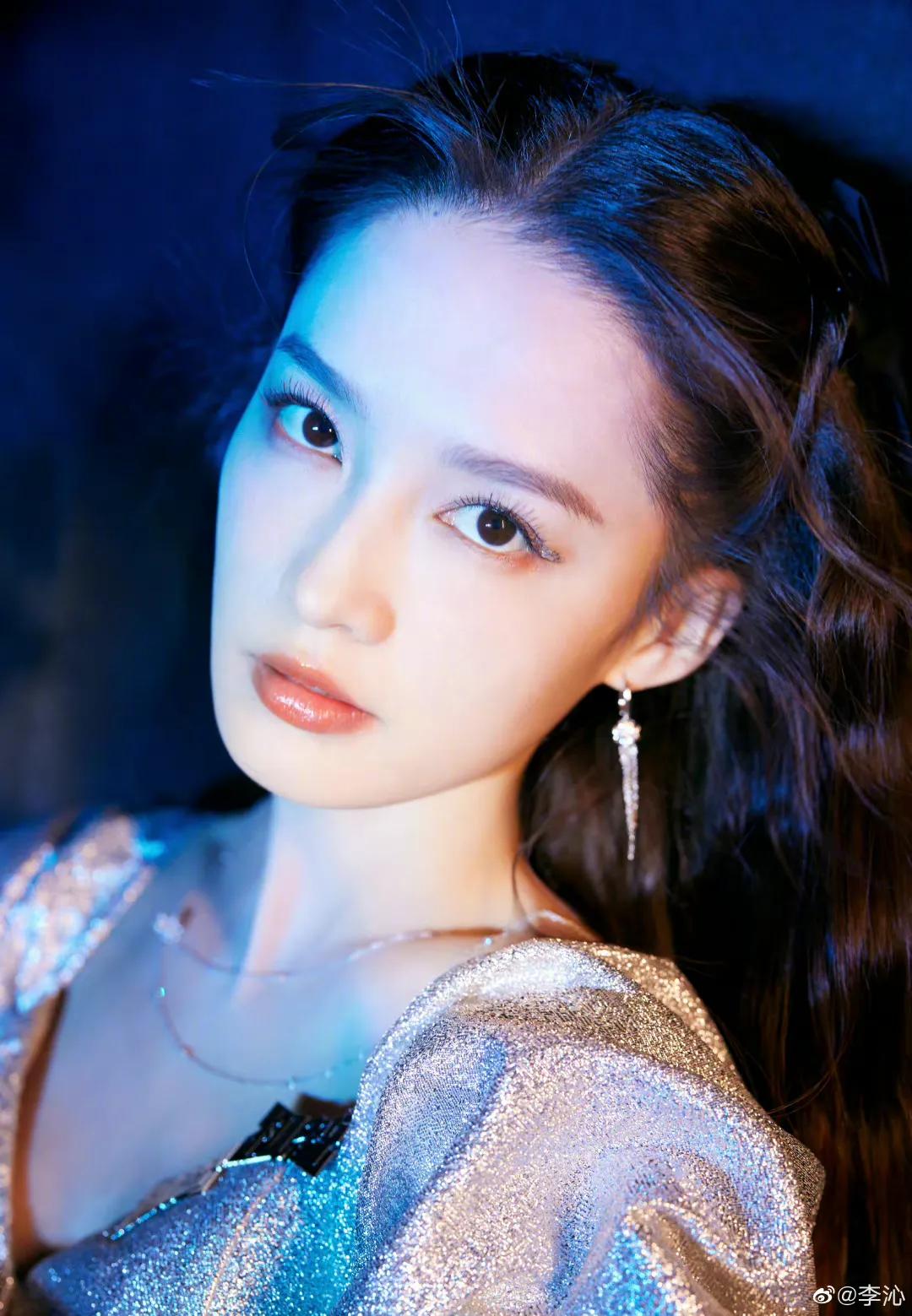 Li Qin wallpaper selection - iMedia