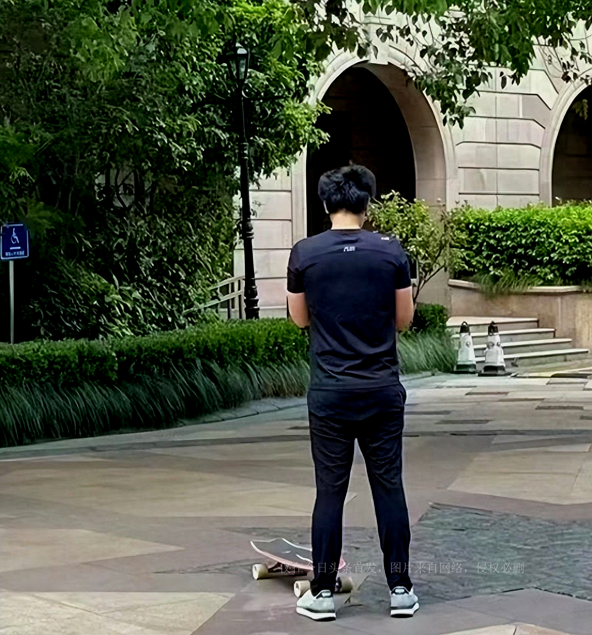 The current situation of 40-year-old Peng Yuyan: He is not in love or ...