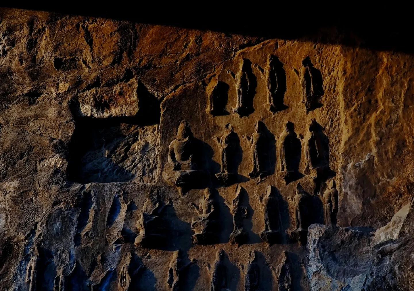 Yique, as soon as I see the Dragon Gate - iNEWS