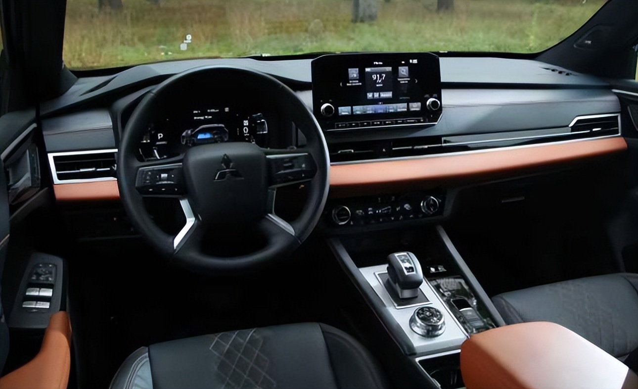 Outlander's 40th anniversary commemorative edition official image ...