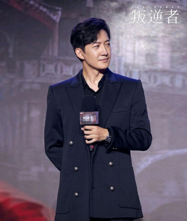 The ceiling of "Uncle Circle"——Wang Yang, with both appearance and ...