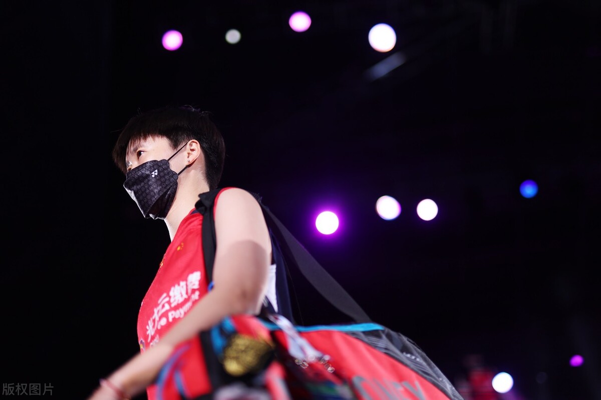 Chen Yufei defeated the Indonesian player in straight sets in the ...