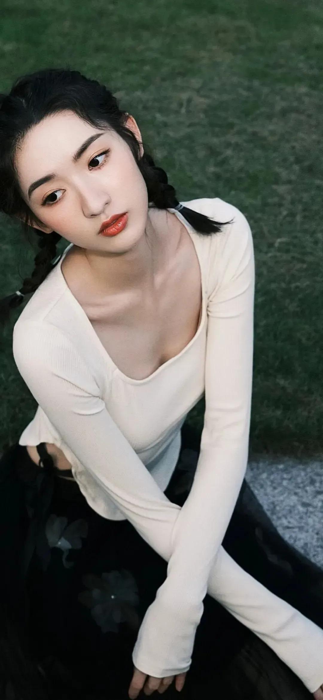 Wang Yuwen's stunning photo - iNEWS