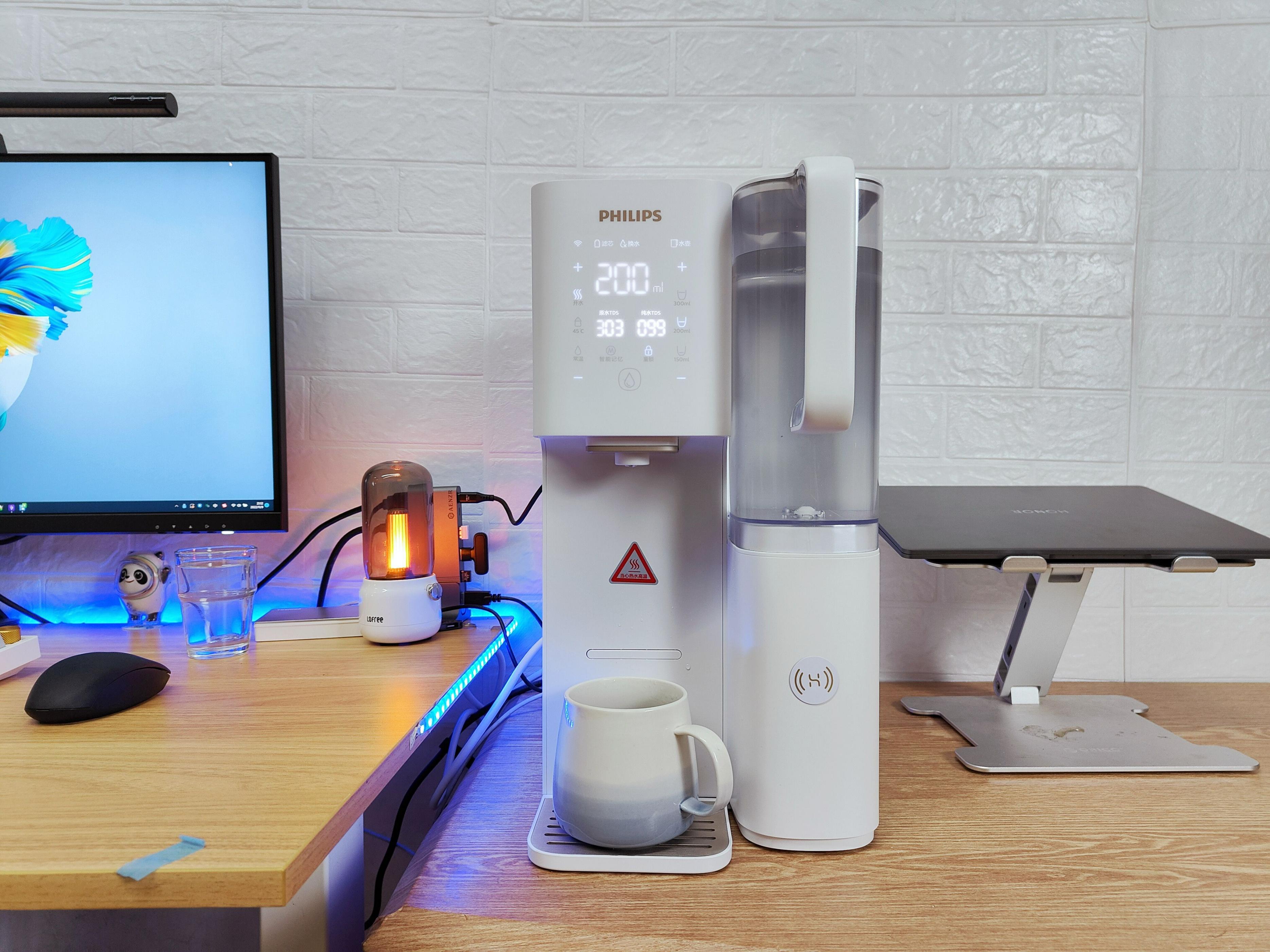 It can be heated in three seconds to purify and mineralize water ...