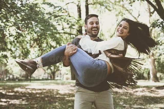 Should Seniors Find a Partner? - iNEWS