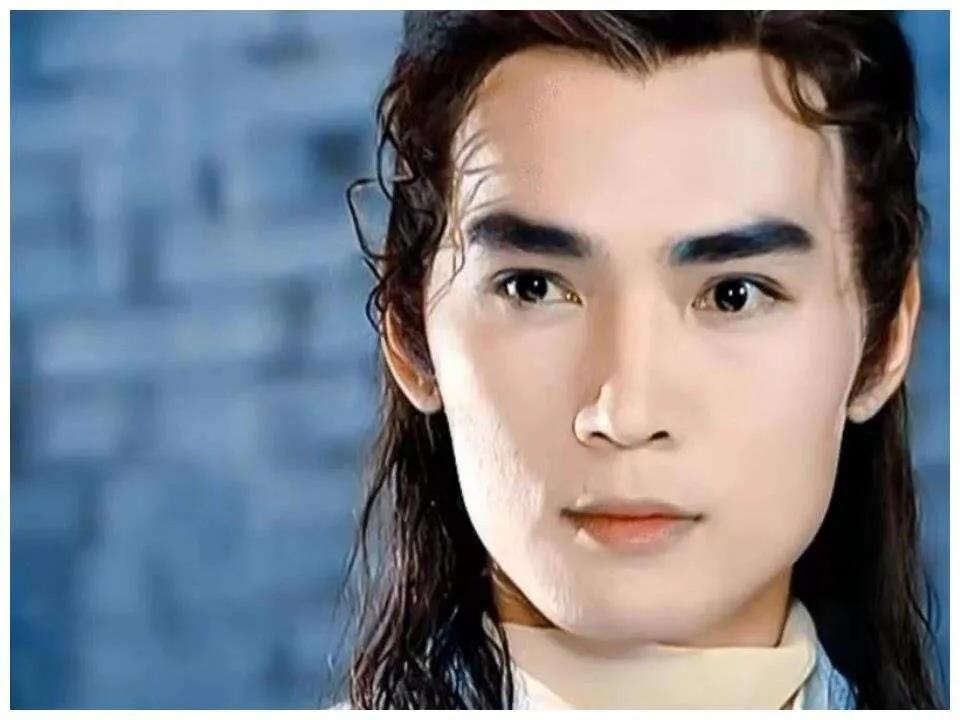 Sword eyebrow star eye male star - iNEWS