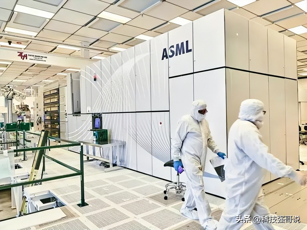 ASML really does what it says!The first lithography machine of a Chinese enterprise moved in - iNEWS