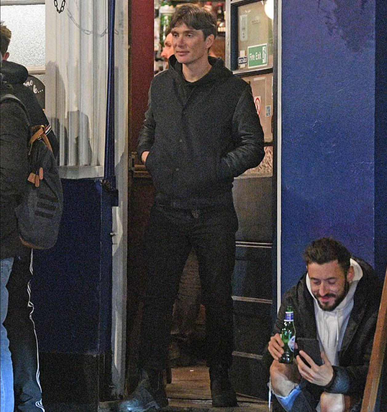 Cillian Murphy, actor of 'Bathers', was caught urinating in public in ...