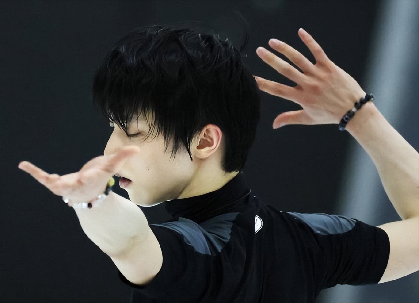 The Sendai Ice Rink is closed again, and Yuzuru Hanyu faces no ice to ...