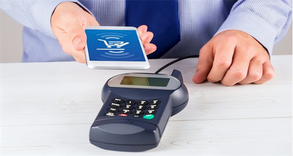 O2O product architecture can be divided into four layers, so that data ...