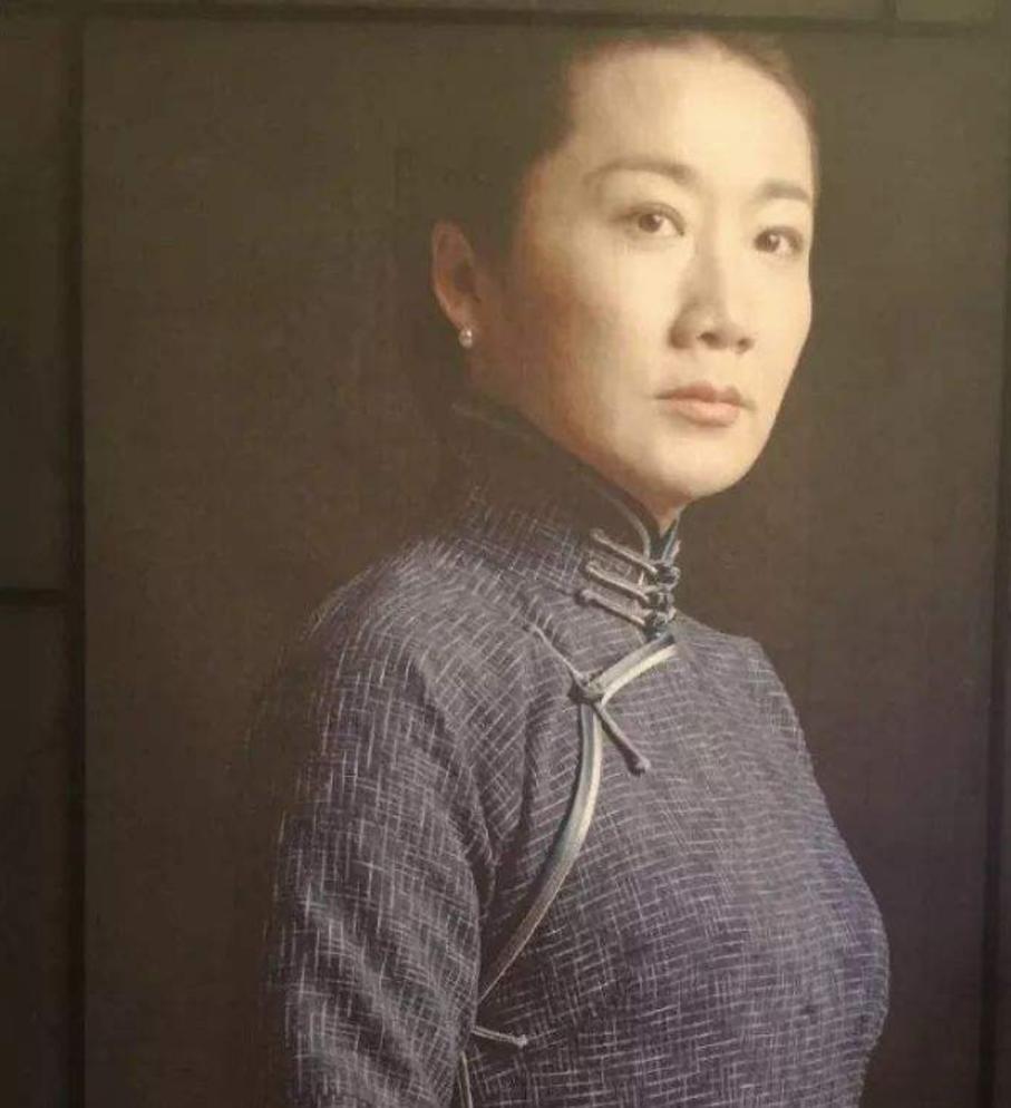 Guo Hong: Controversy between acting skills and destiny - iNEWS