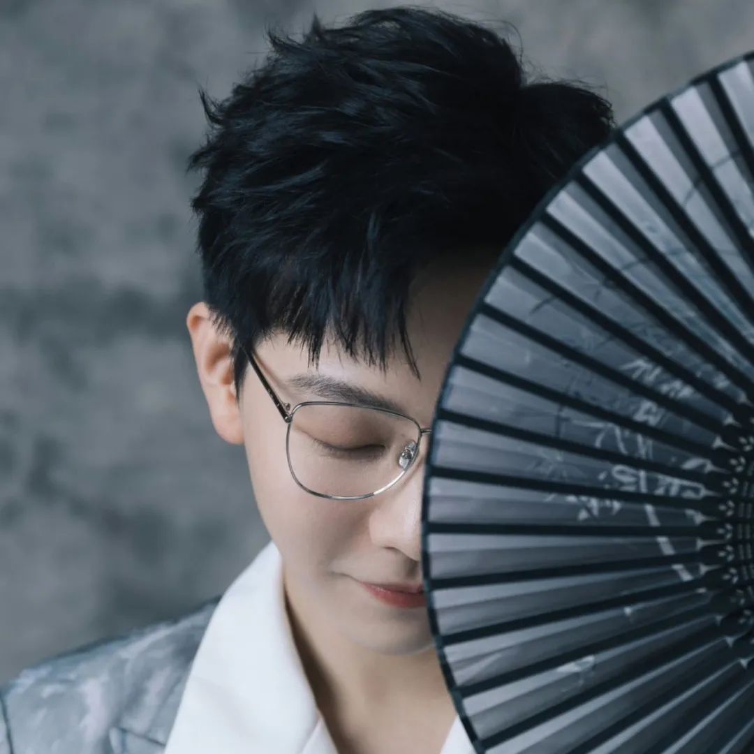 Little Gossip, Xiao Zhan, Wang Churan, Lin Yun - iMedia