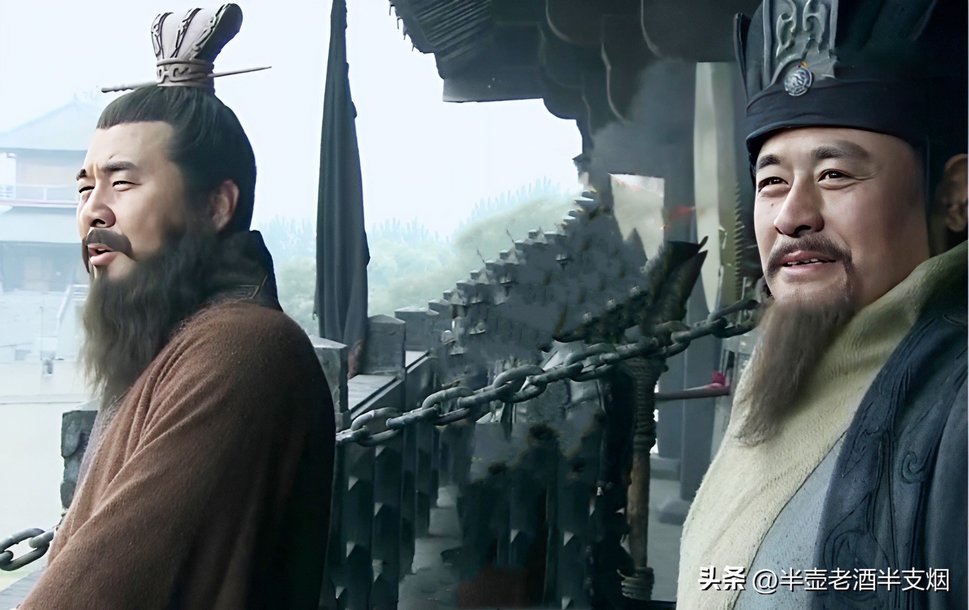 Didn't listen to Xun Yu's words, missed the best opportunity, Cao Cao defeated Chibi, was Jia Xu ...