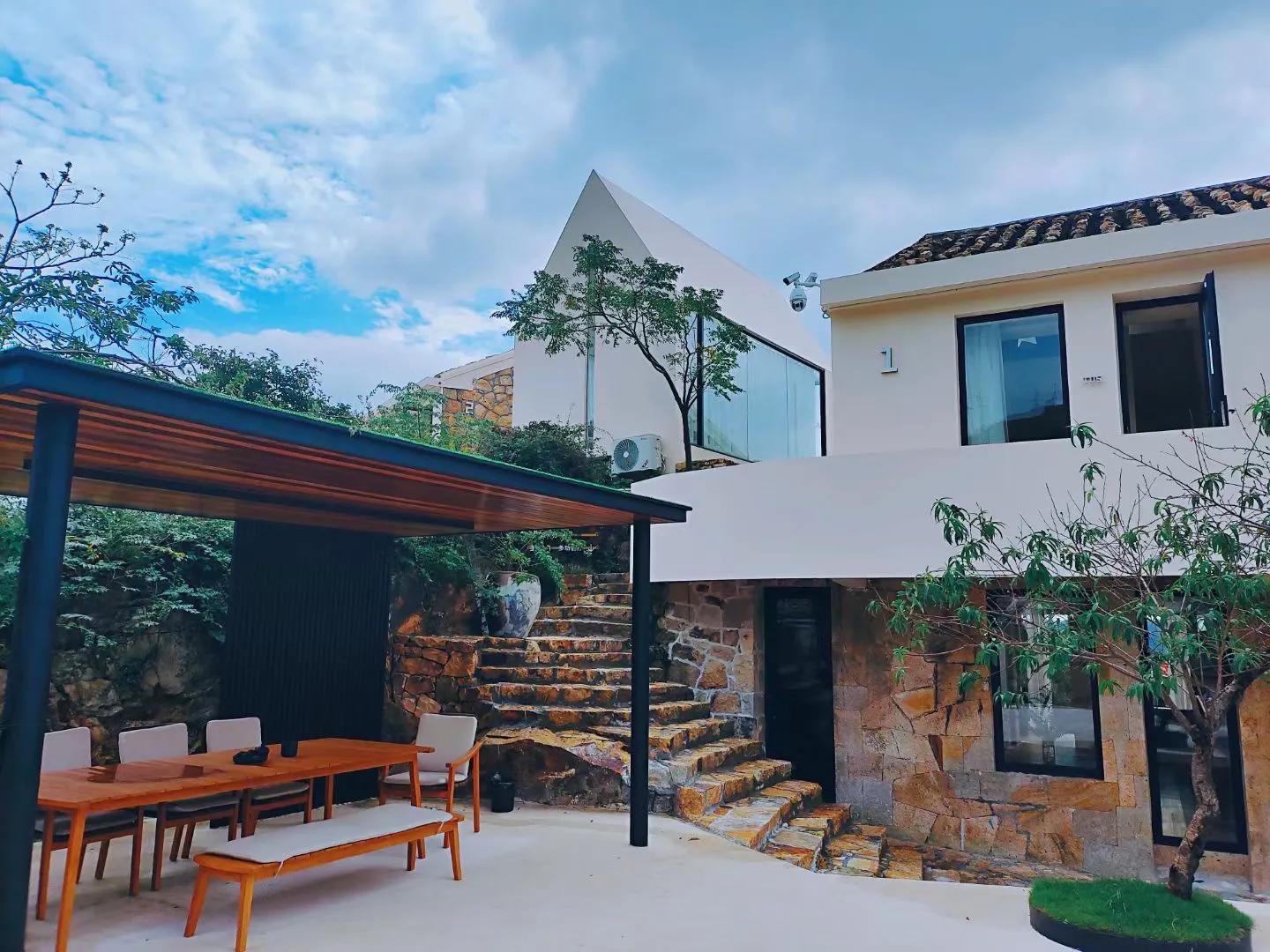 Enthusiasm for outlying towns - iNEWS