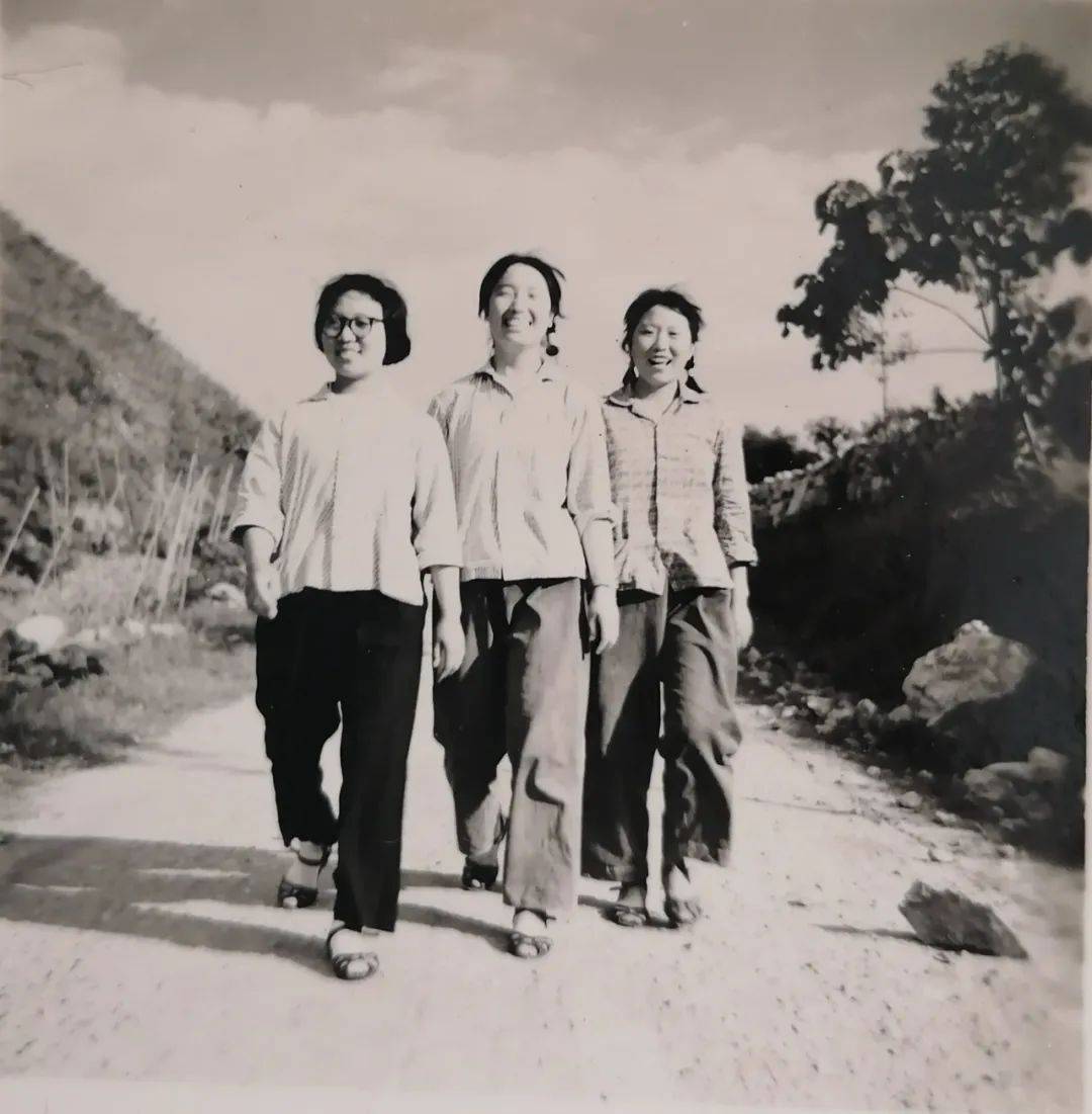 [Red Memories] Memories Deep in the Mountain‖Wang Yuee - iMedia
