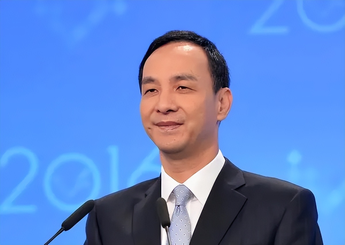 The strongest integrated jigsaw puzzle in the blue camp, Hou Youyi must learn to follow the ...