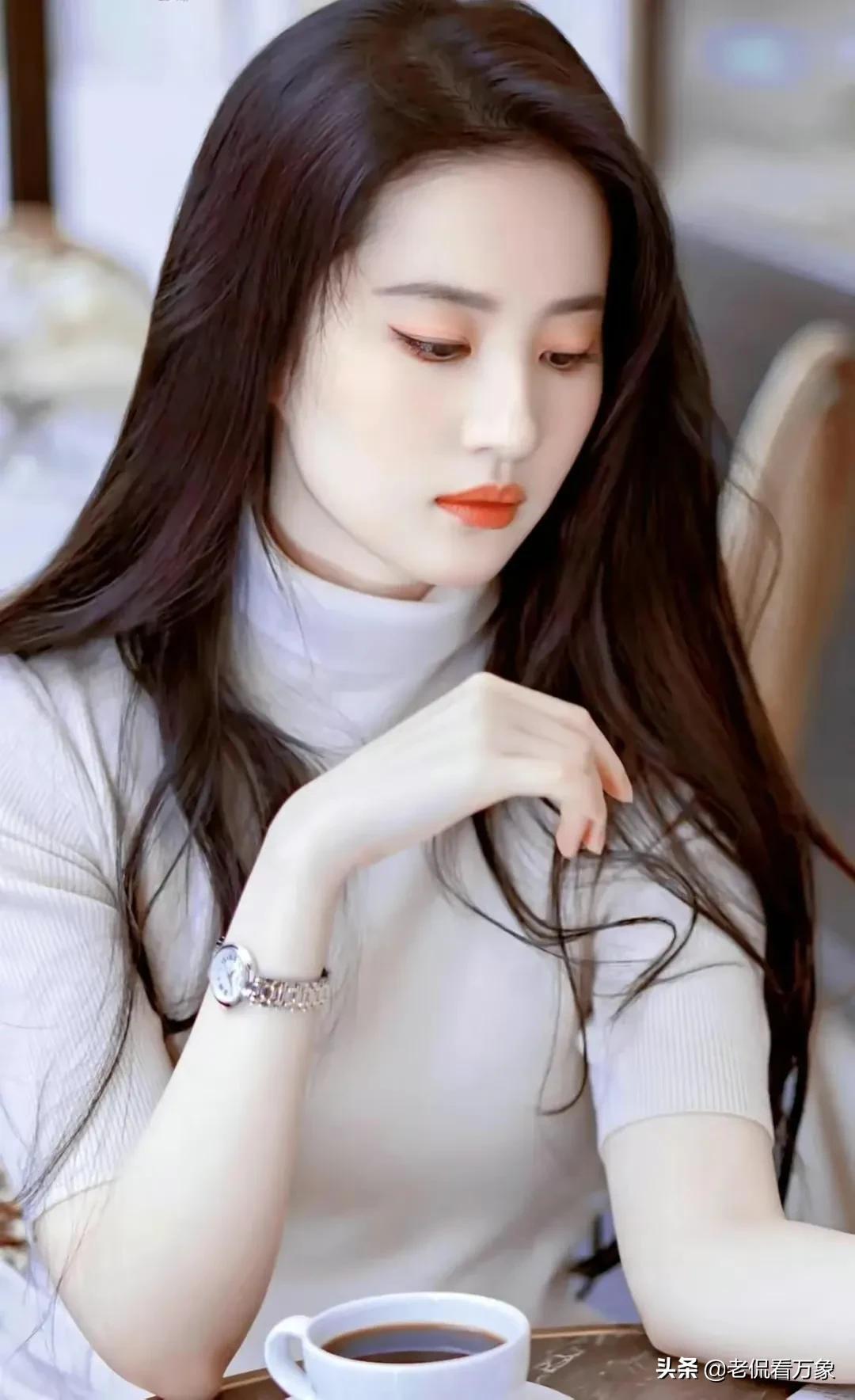 Liu Xiaoli, gave up her career, married and divorced, and became the ...